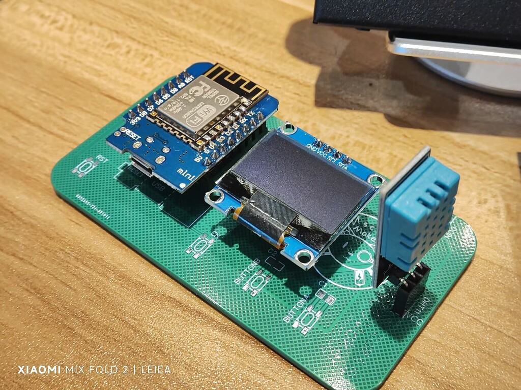 SCUMaker入门培训第三弹-温湿度小电视 - Maker活动 - discussMaker