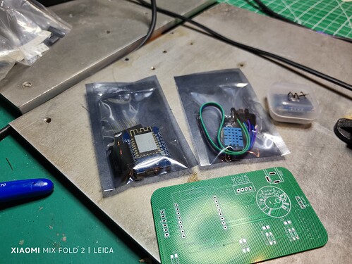 SCUMaker入门培训第三弹-温湿度小电视 - Maker活动 - discussMaker